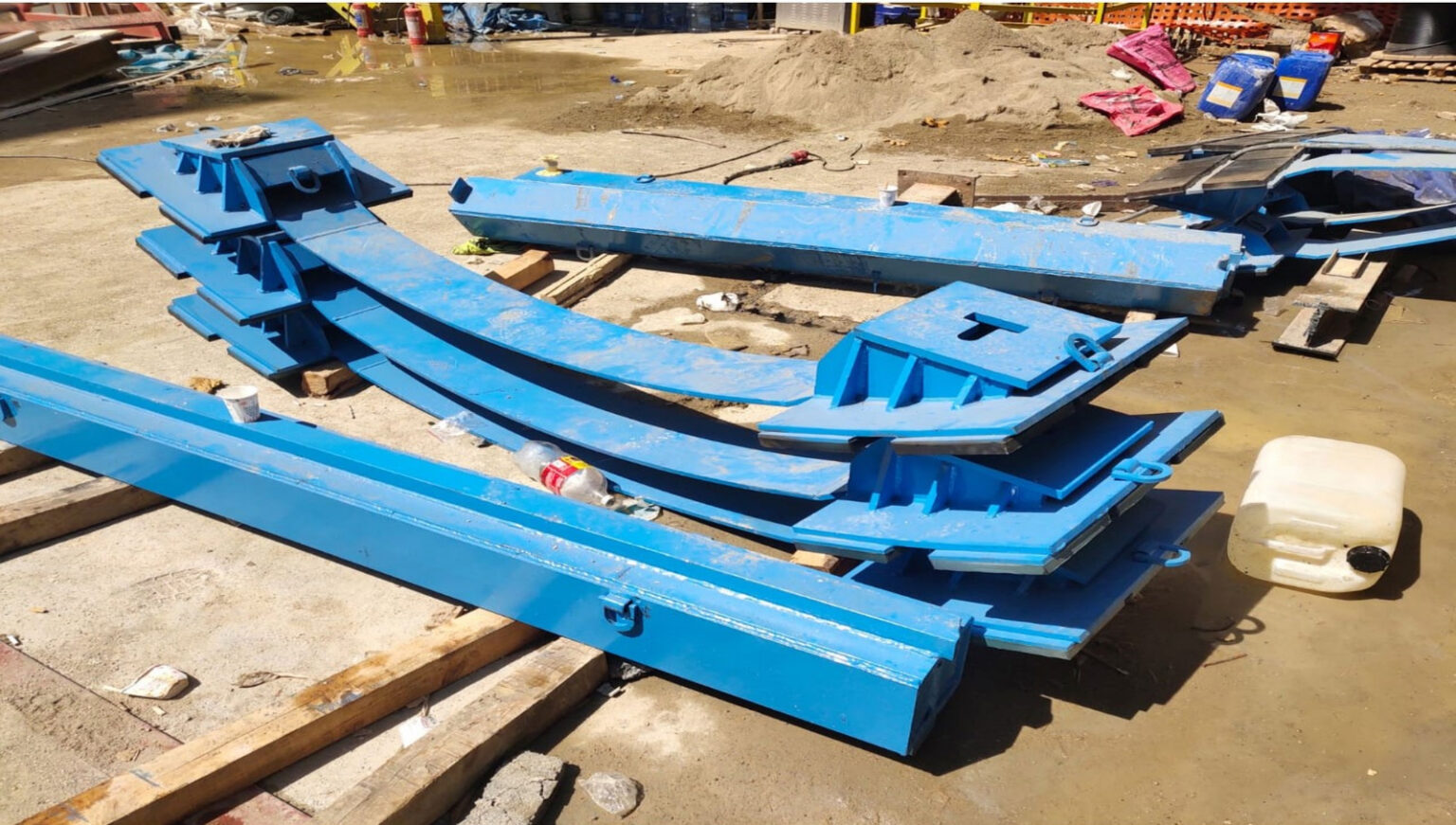 THRUST FRAME - FrsTunnel