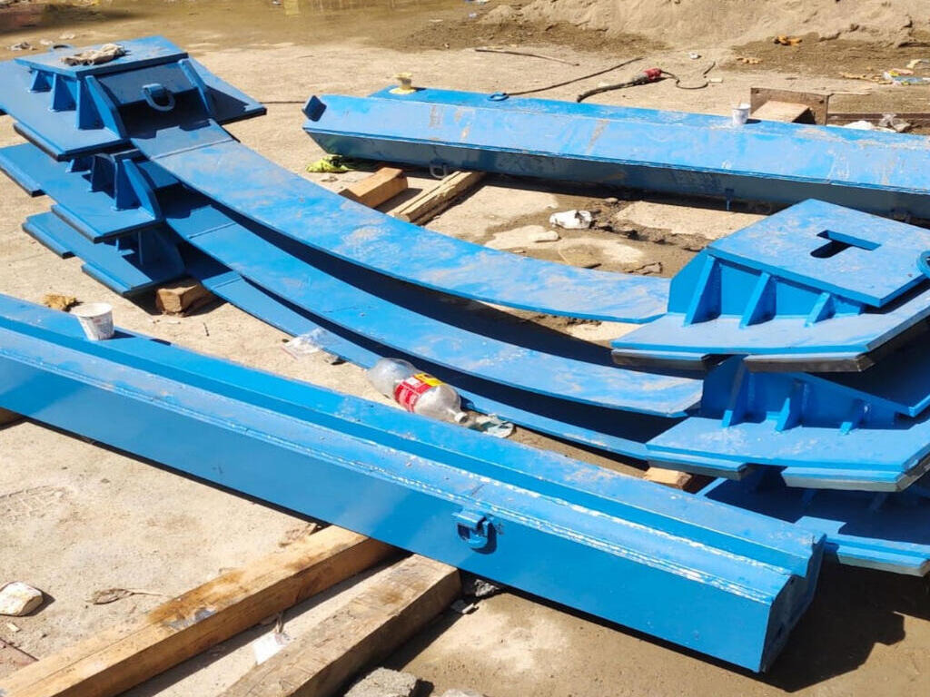 GANTRY RAIL SLEEPERS - FrsTunnel