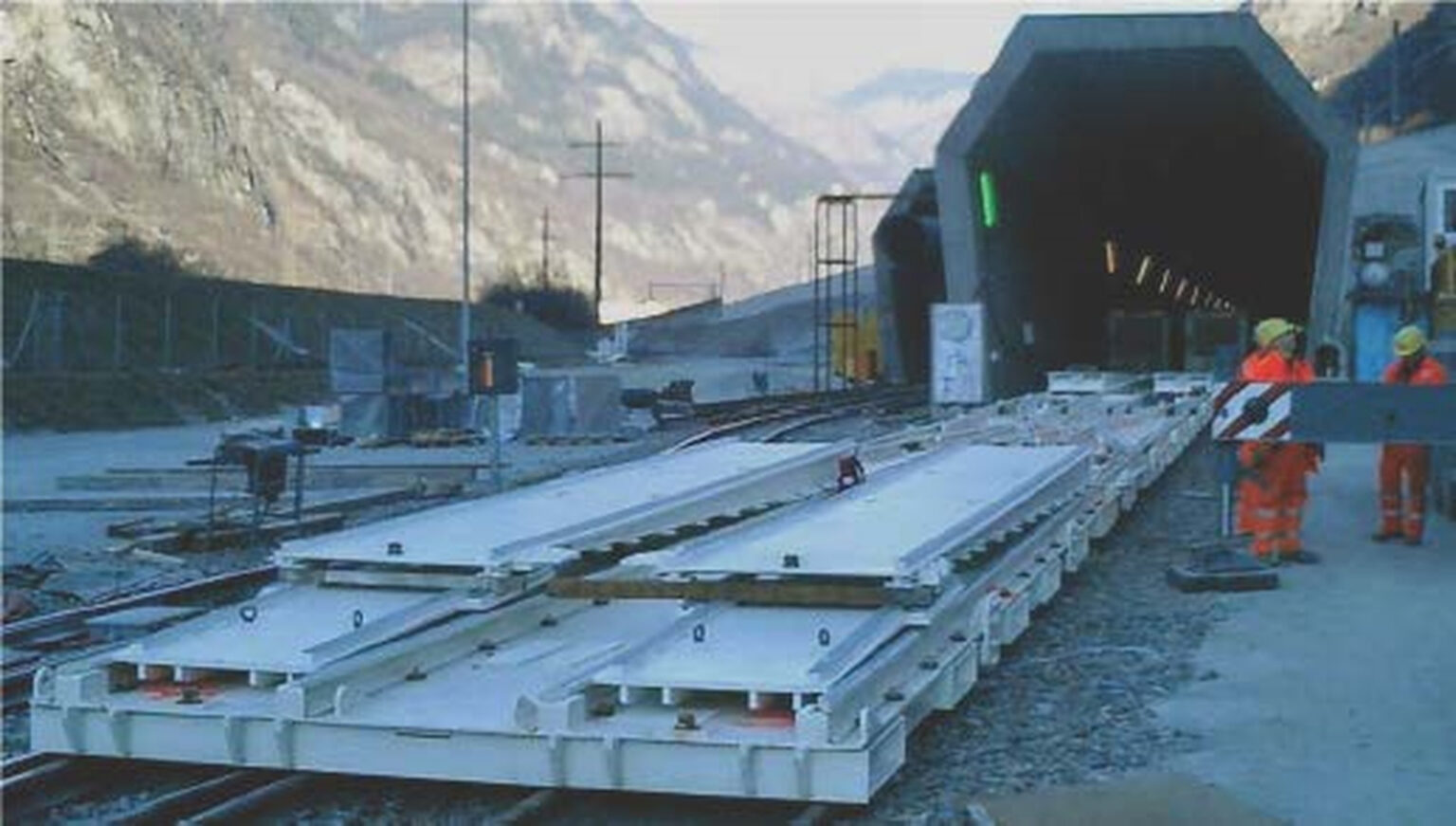 ROLLING STOCK - FrsTunnel