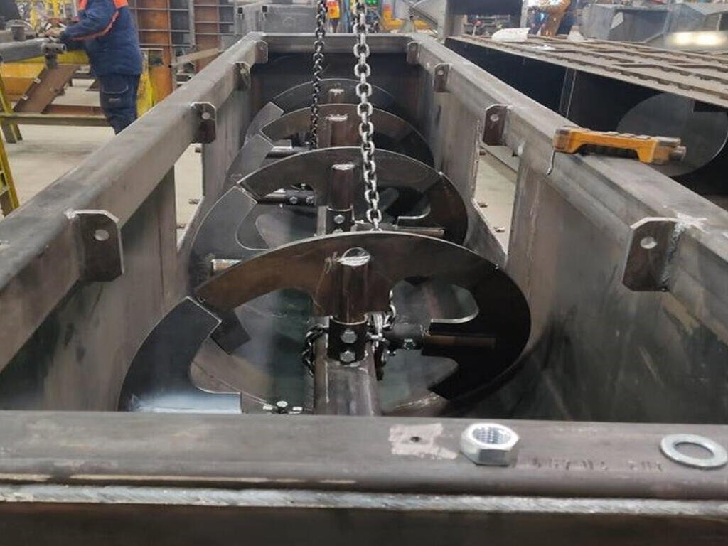 MUCK CAR - FrsTunnel