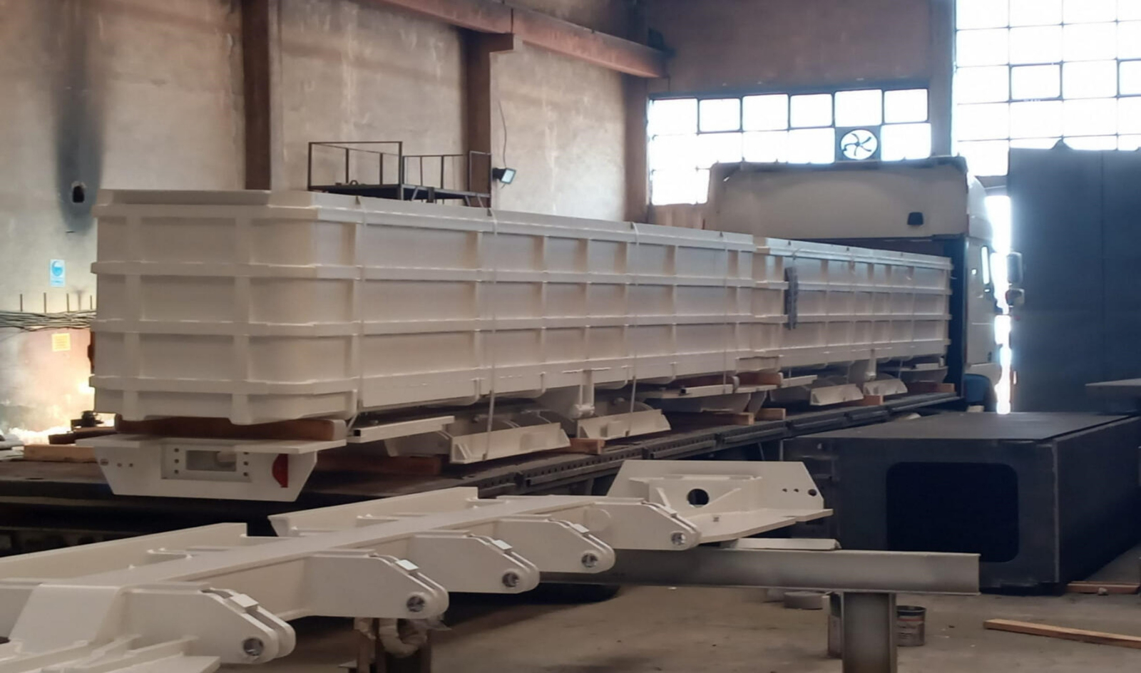 MUCK CAR - FrsTunnel